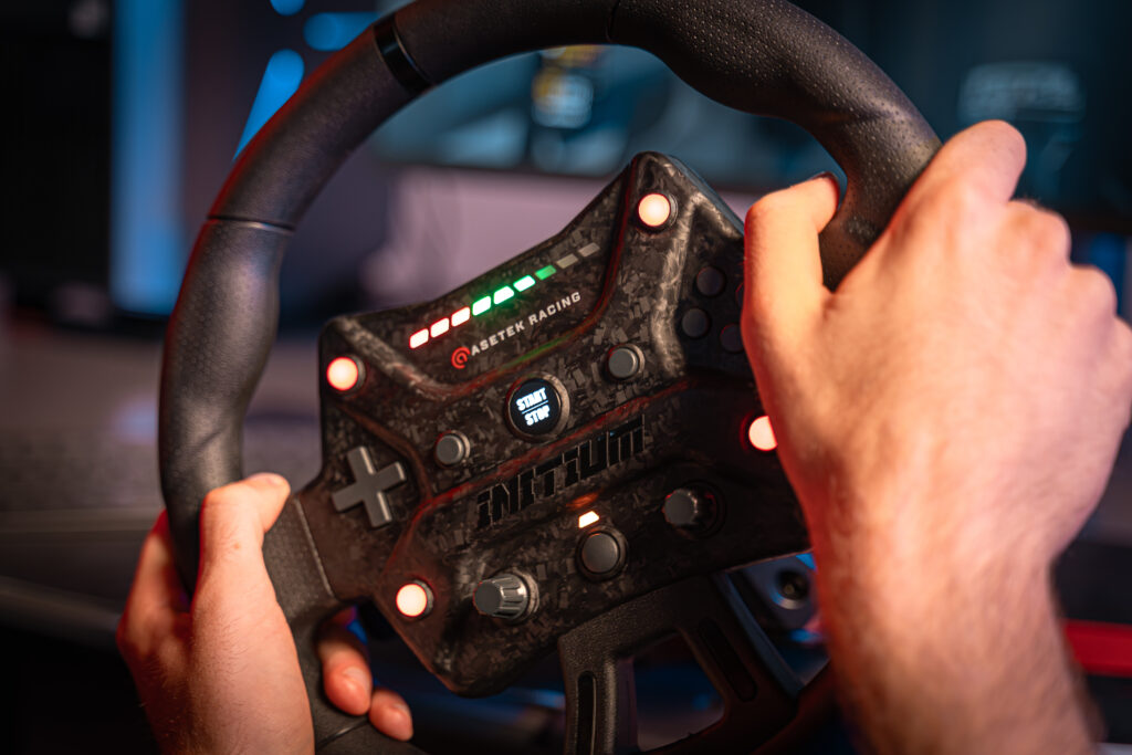 Initium Steering Wheel (PC) – Asetek Racing™ Global
