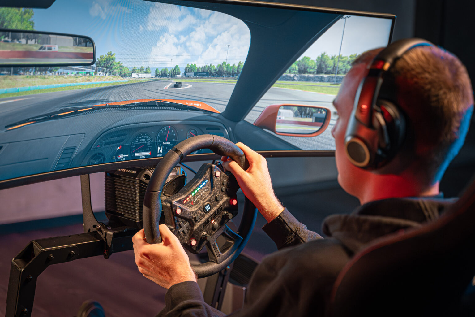 Initium Direct Drive Wheelbase EU | Asetek Simsports Global