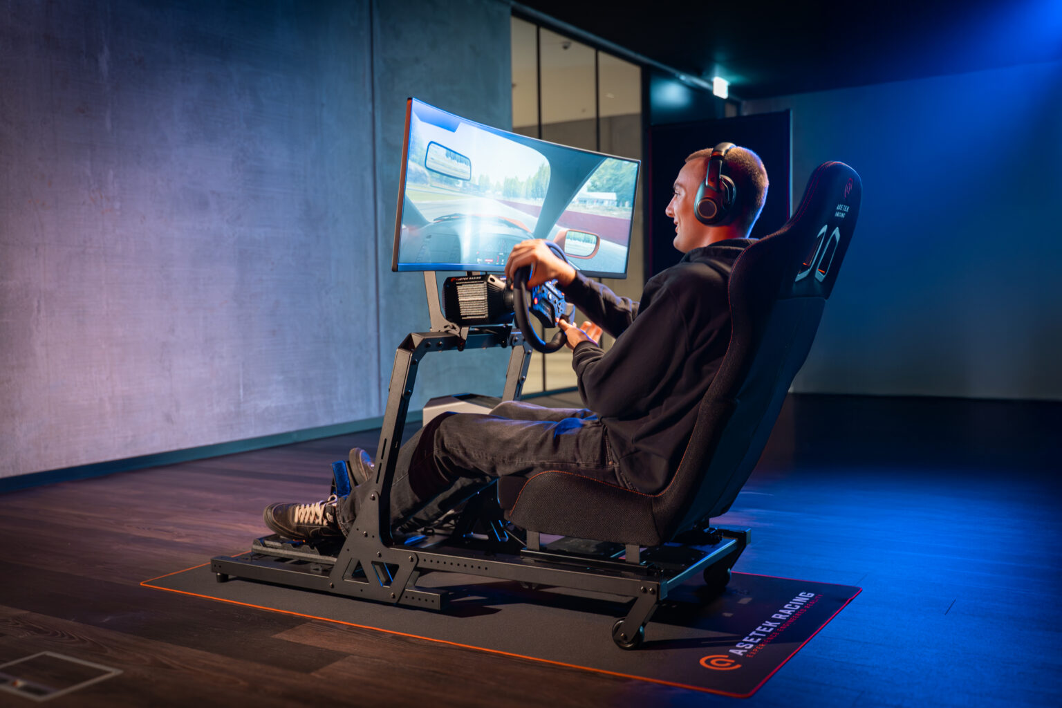 Invicta™ – Asetek Racing Global | Premium Sim Racing Gear