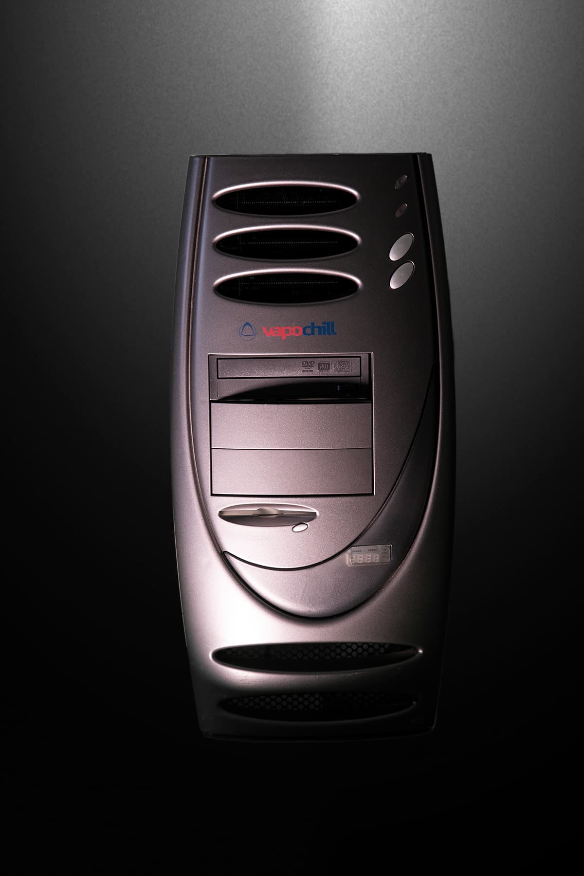 VapoChill - the best looking case in the world? - Asetek